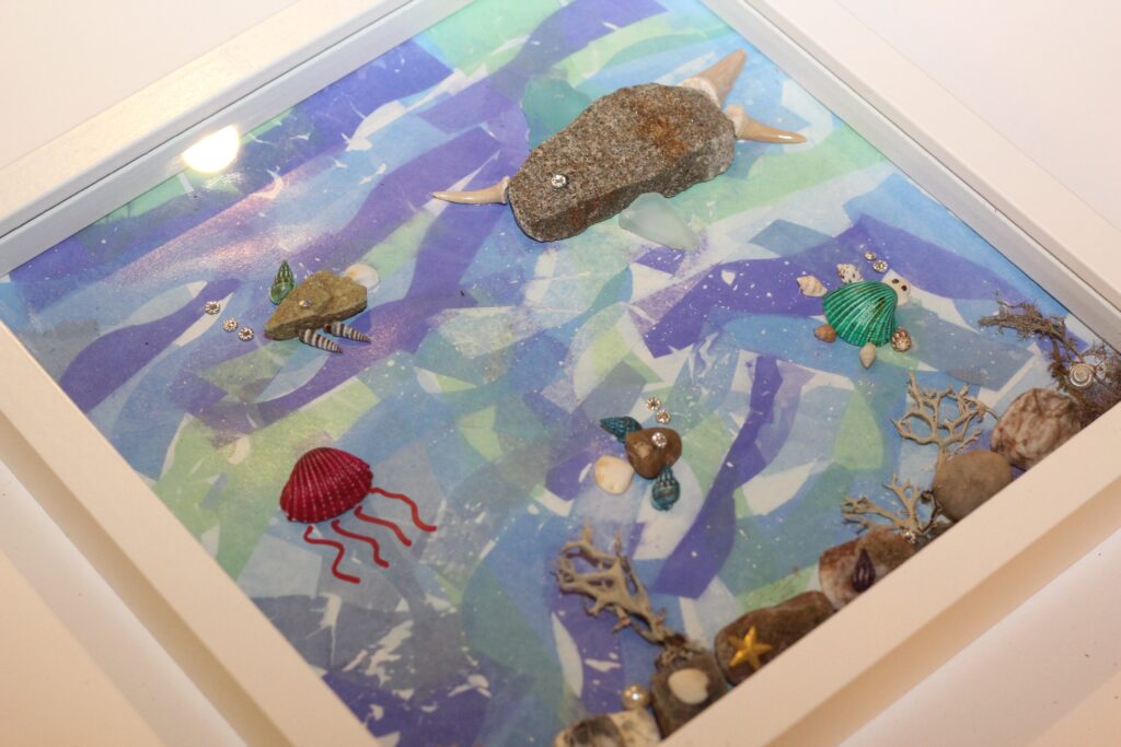 Easy fish craft with tissue paper art and rocks {frameable craft}