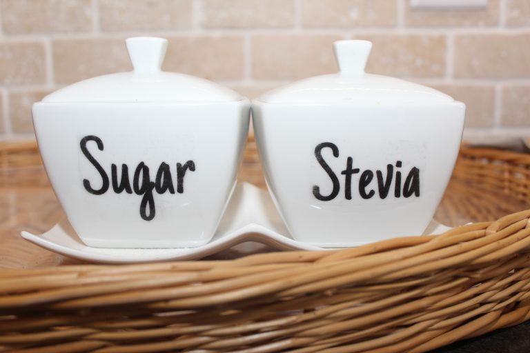 The Easiest Way to Make Clear Stickers - DIY Clear Labels for Jars