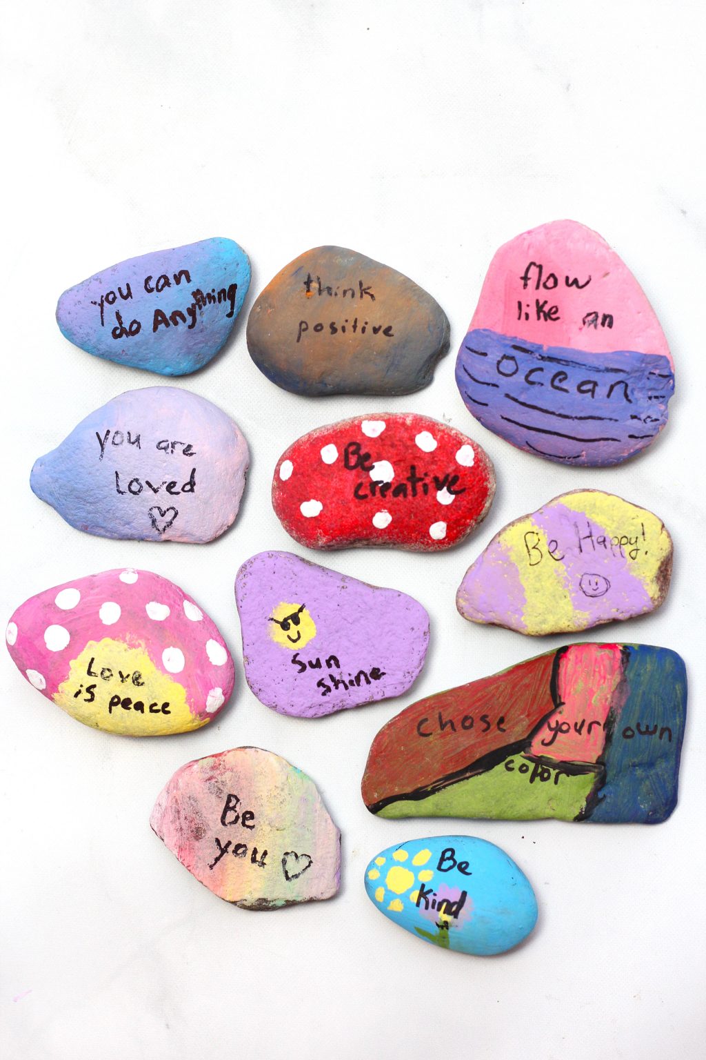 How To Paint Rocks For Beginners & 20+ Easy Ideas {Rock Painting 101}