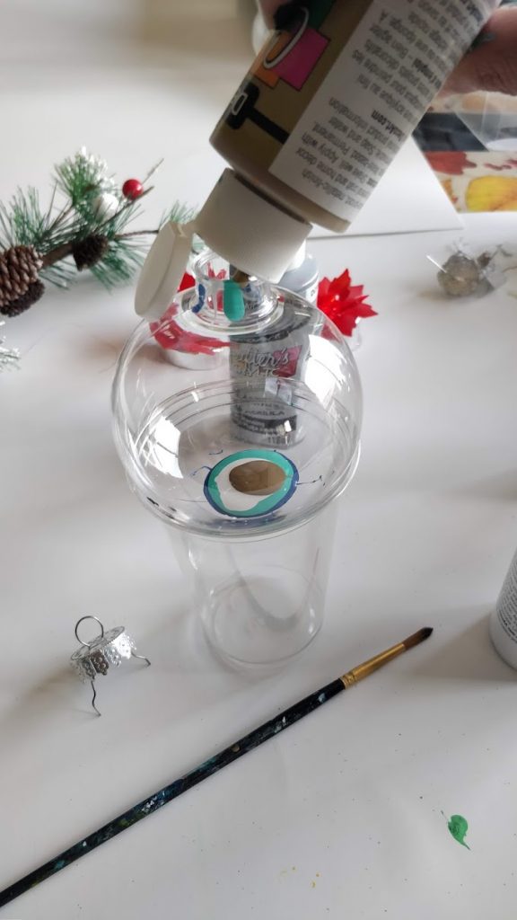 DIY Ornament Balls - Paint Swirl 2 Ways {Dollar Tree Craft}