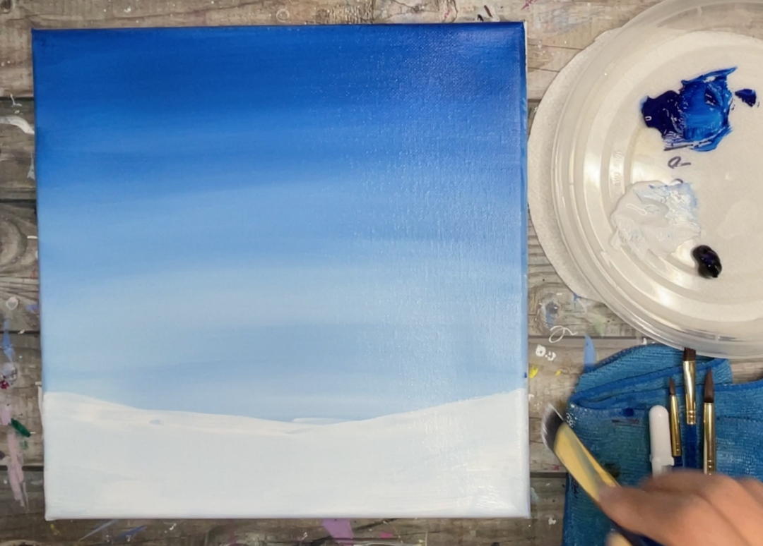 How To Paint a Snowman For Beginners {Paint and Sip Friendly Idea}