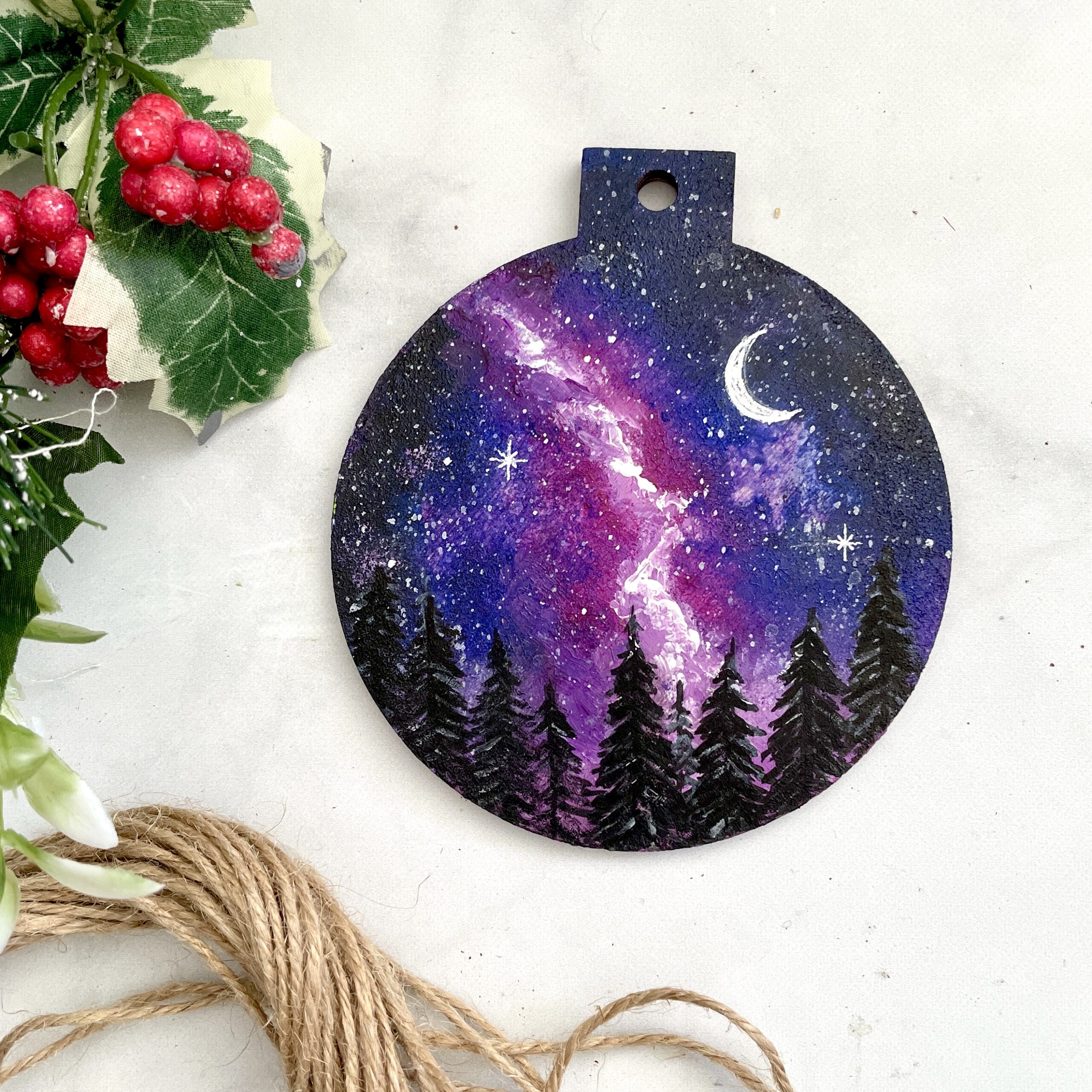 How To Paint Wood Slice Ornaments +10 Ideas To Get You Inspired