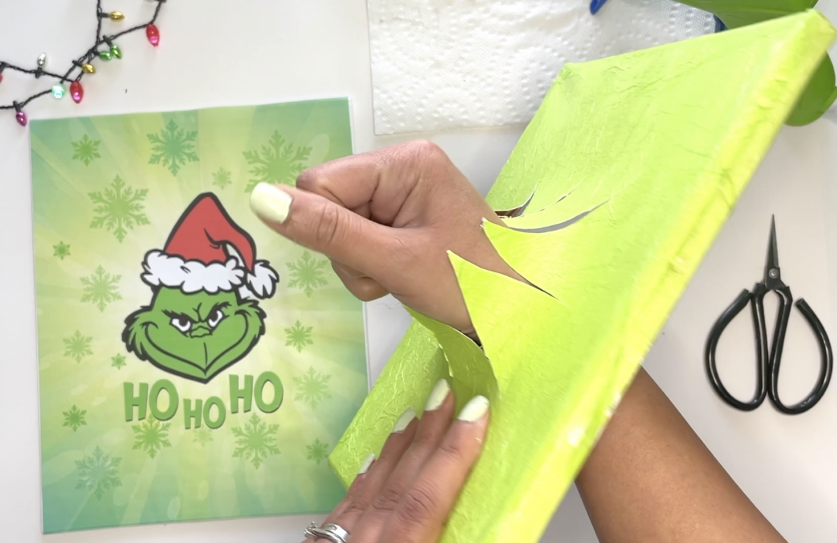 Easy Busted Canvas Tutorial: 3 Designs with Dollarstore Finds