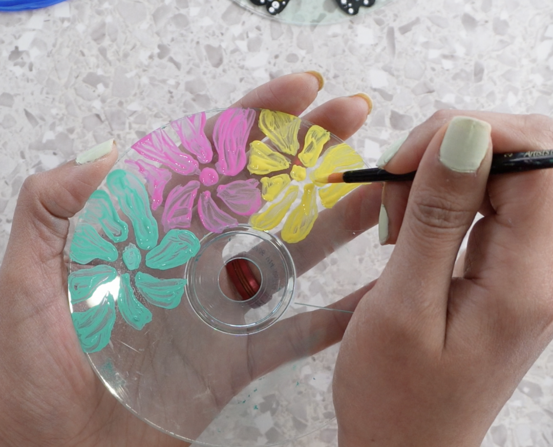 Painting on CDs: How to Create a Clear CD & 7+ Aesthetic Ideas!