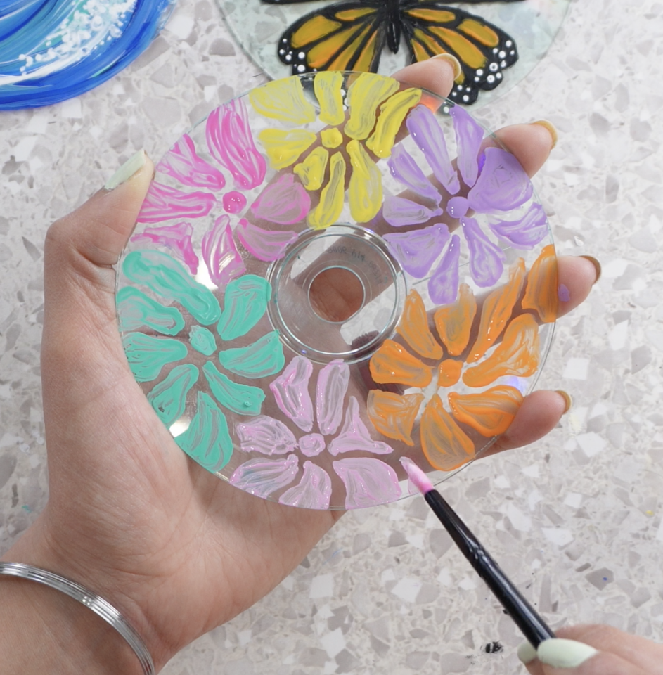 Painting on CDs: How to Create a Clear CD & 7+ Aesthetic Ideas!