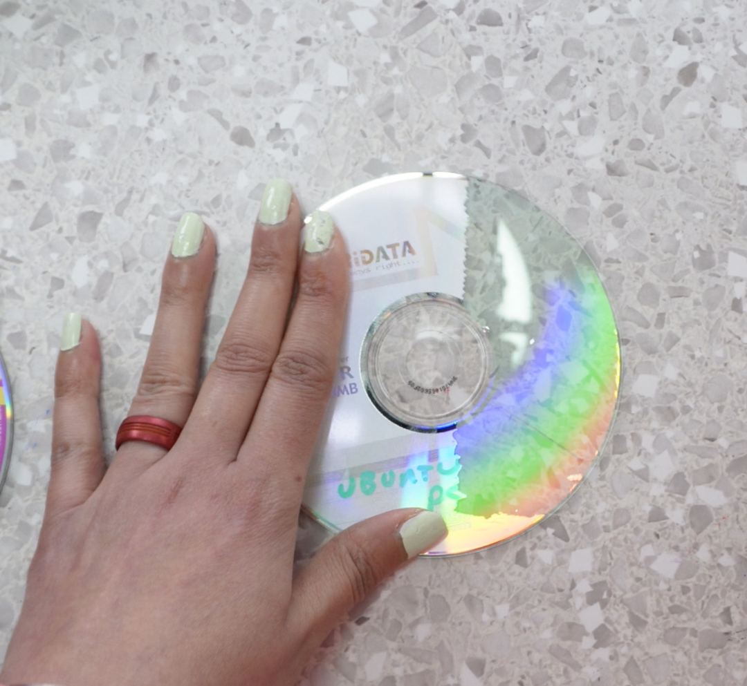 Painting on CDs: How to Create a Clear CD & 7+ Aesthetic Ideas!